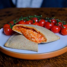 Brown Cheese & Tomato Pizzini (Cosmo)